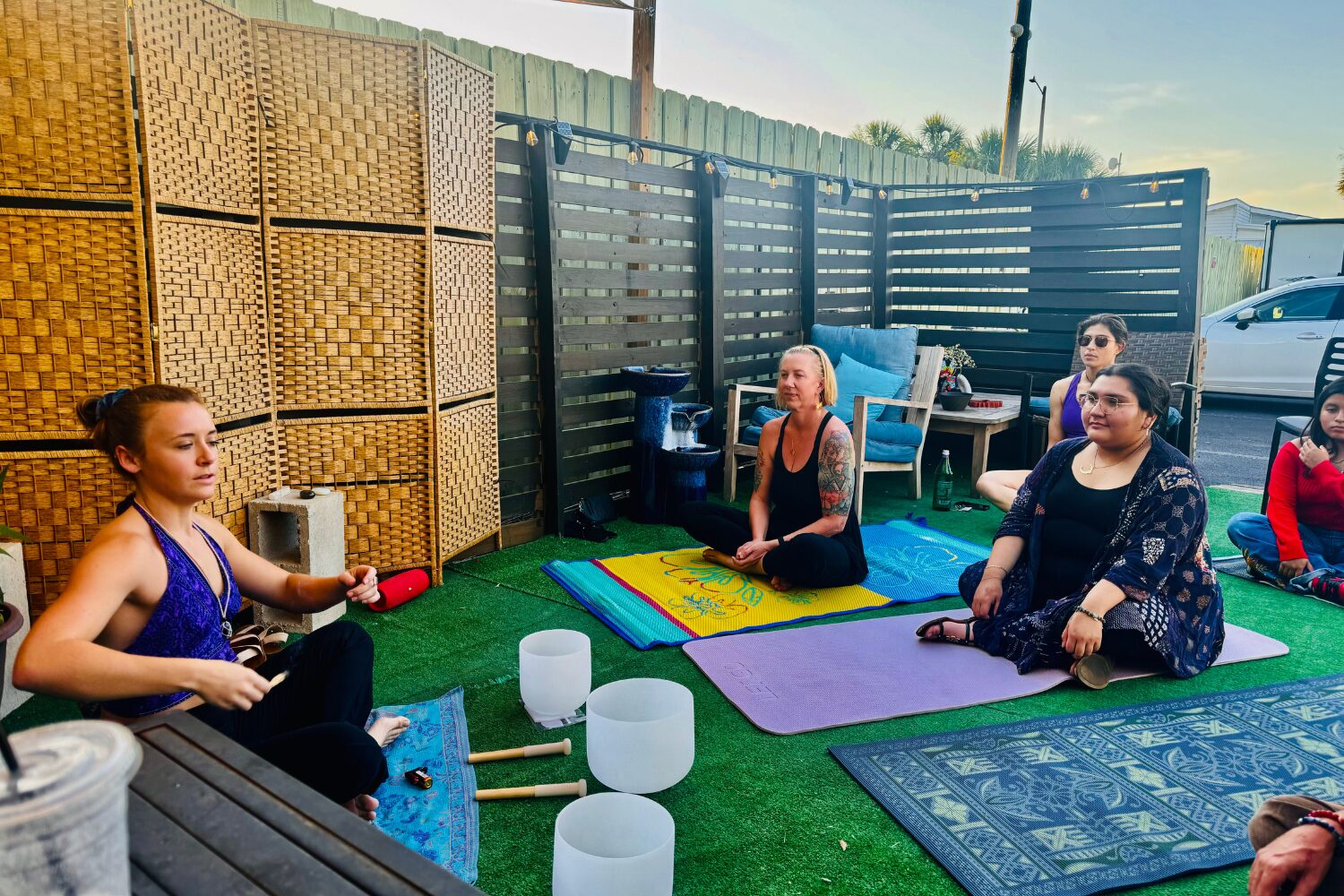 Dignitary Cafe | South Tampa's Tea & Kava Lounge